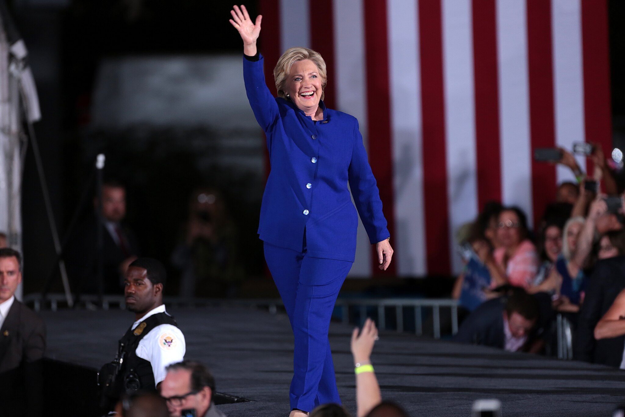 Hillary To Make A Political Comeback? - Daily News Brew